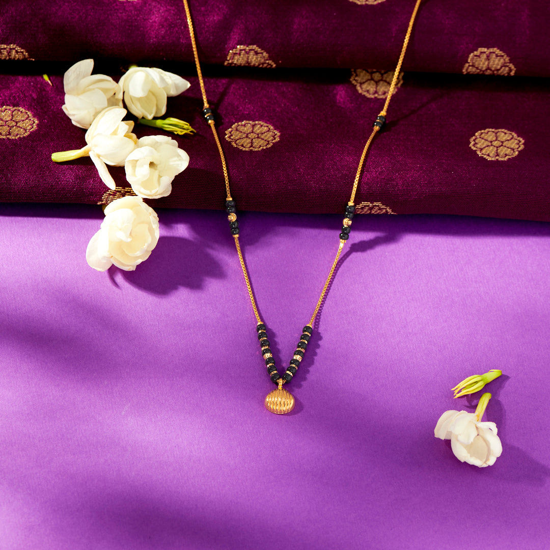 Buy Wati Wonder Yellow Gold Wati Mani Mangalsutra For Woman Online at ...